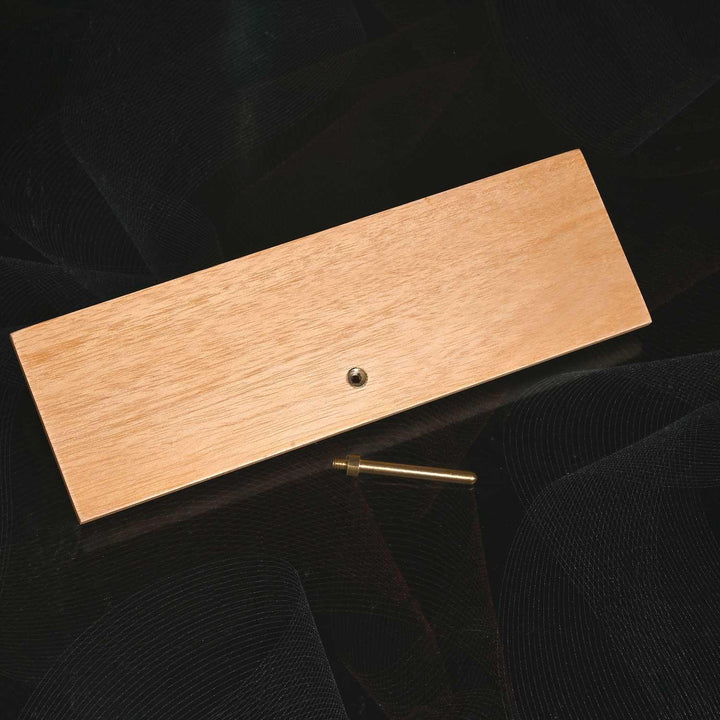 Ladder - Desk Nameplates for Successful Professionals - Housenama