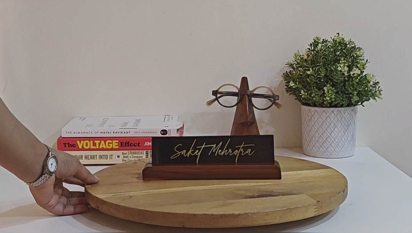 Excelus Office Desk Name Plate for IAS / Government Officers – Housenama